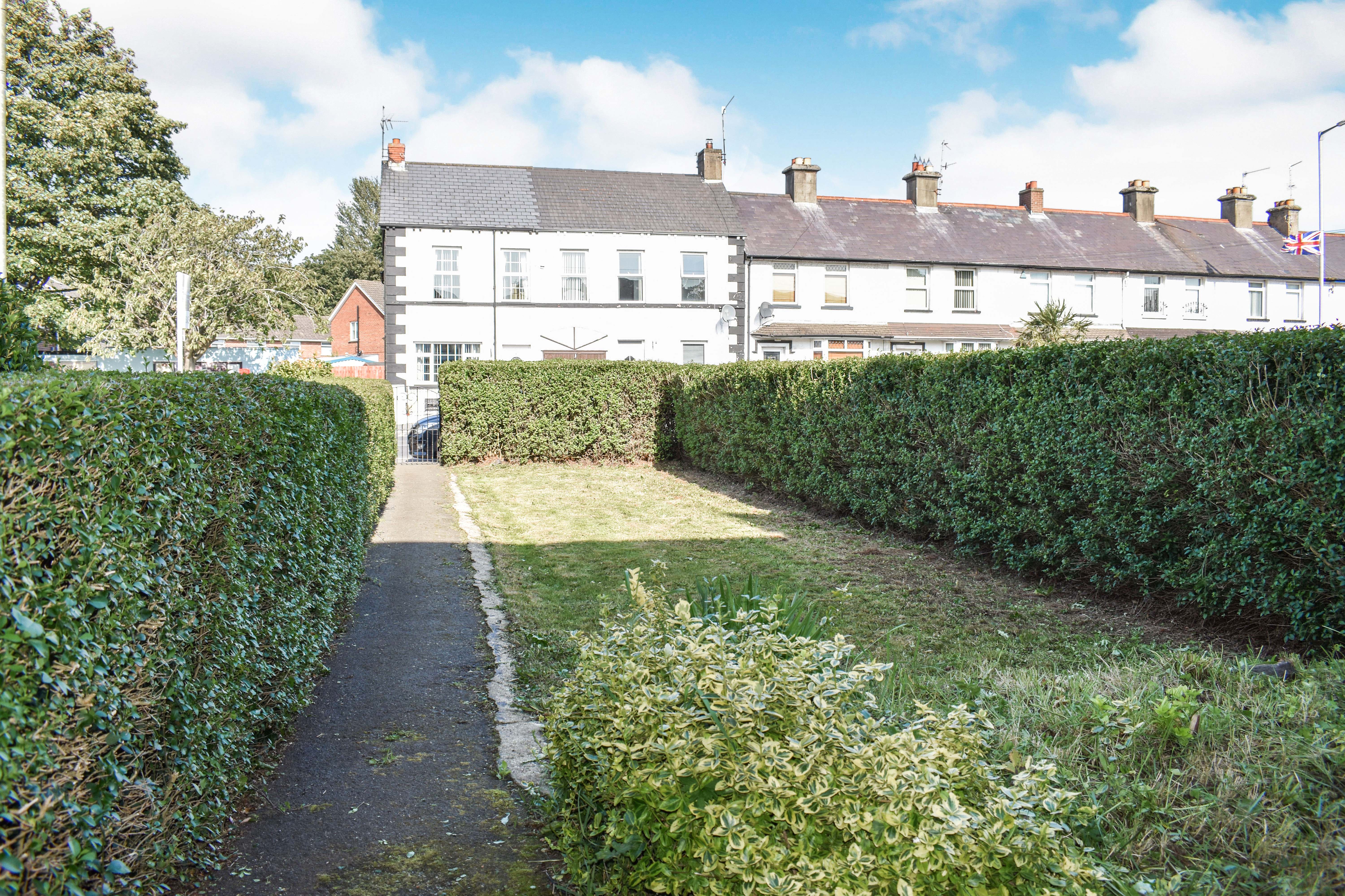 3 bedroom terraced house for sale in Avenue Road, Lurgan, BT66 7BH