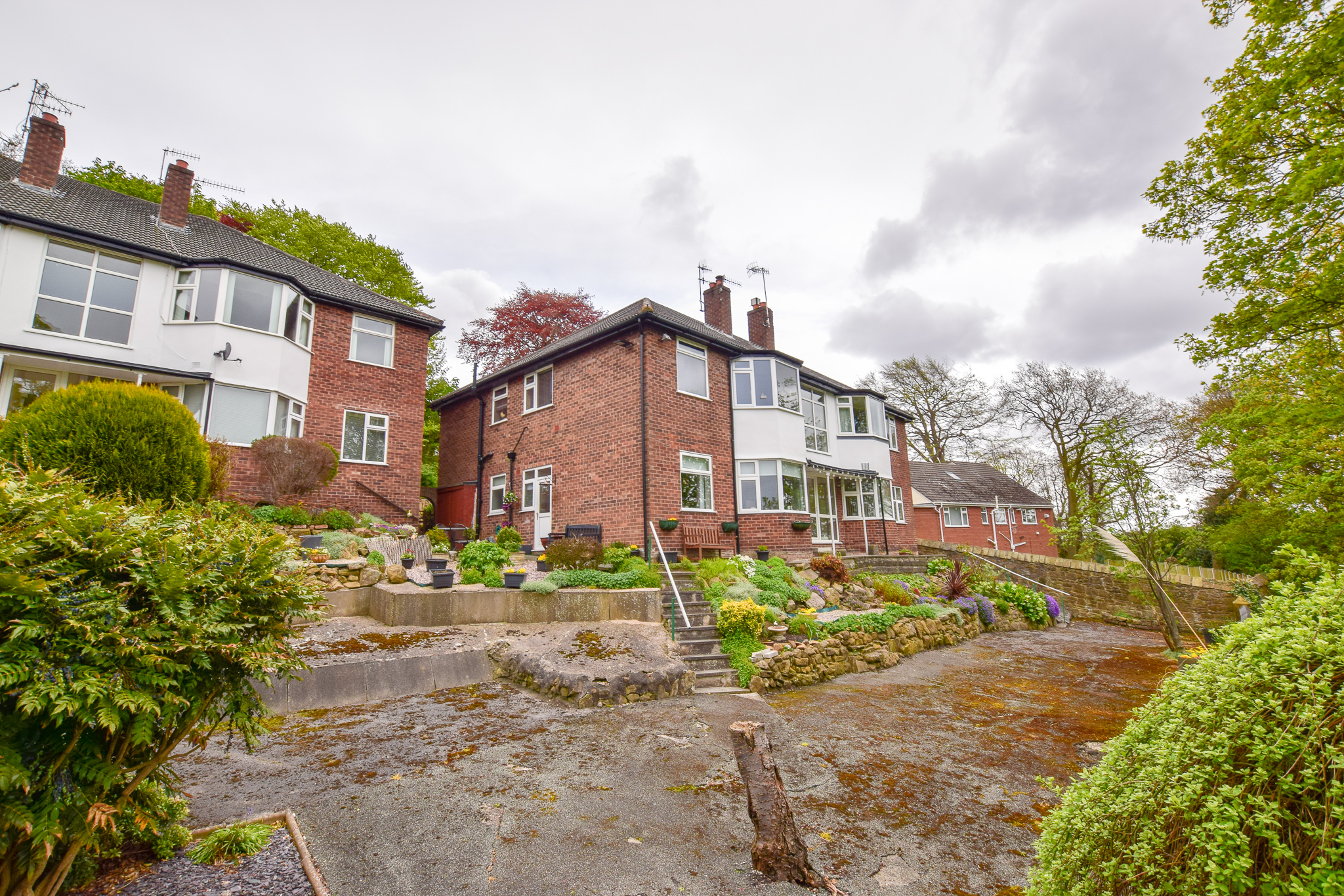 2 bedroom ground floor flat for sale in Ingestre Road, Oxton, CH43 5UY