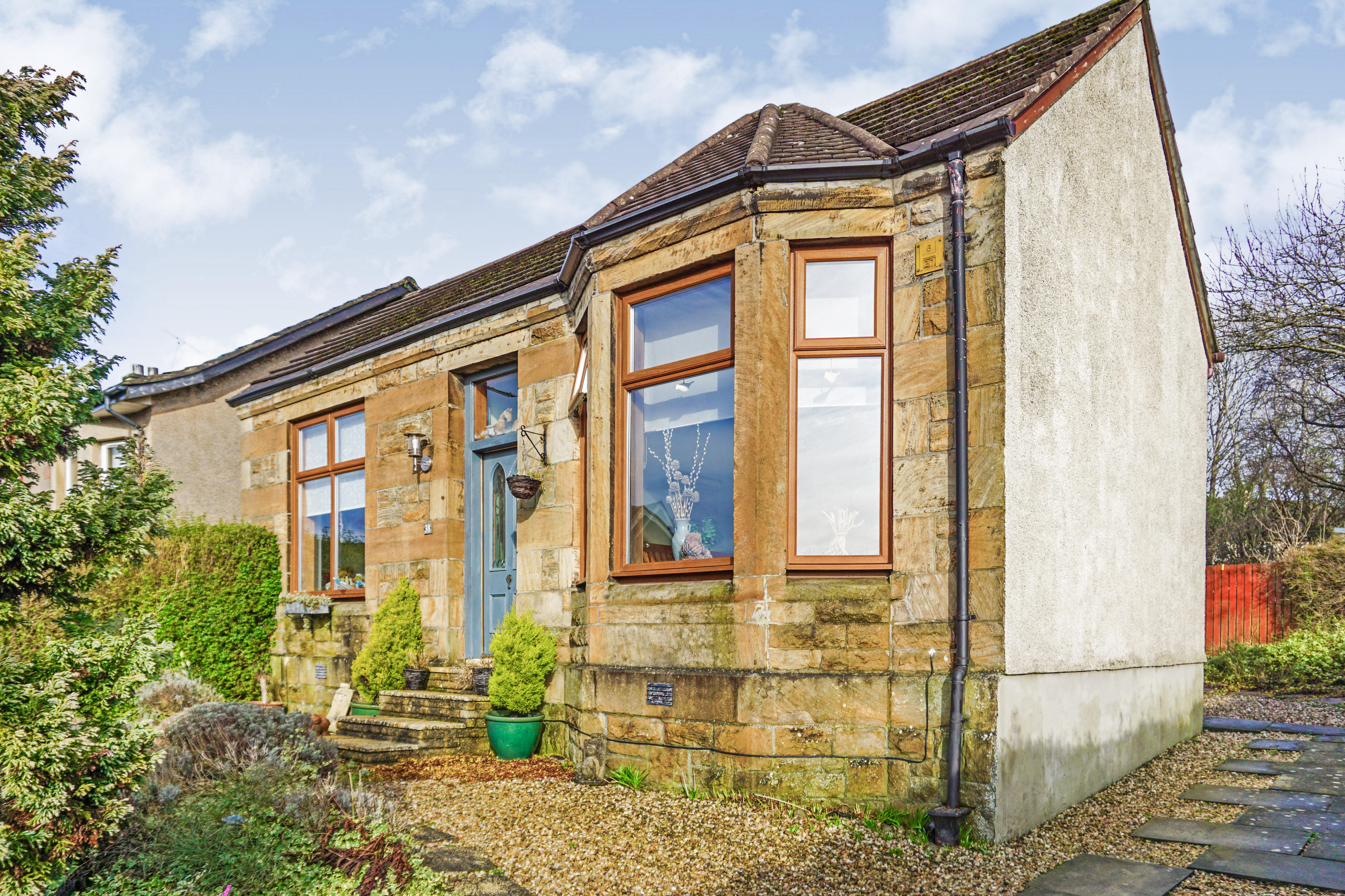 2 bedroom detached bungalow for sale in Jerviston Road, Motherwell, ML1 4AA