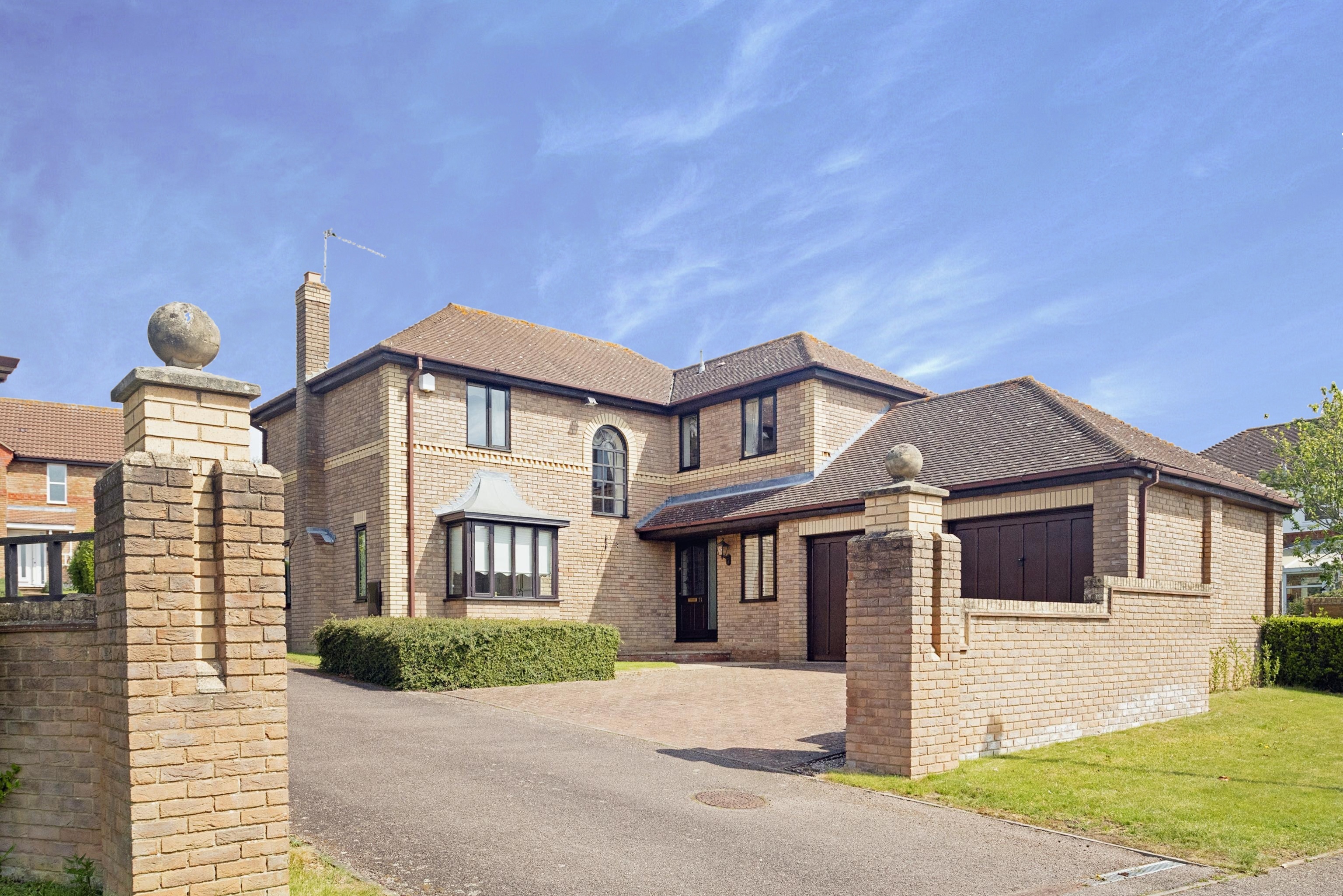 4 bedroom detached house for sale in Colonial Drive, Collingtree Park ...