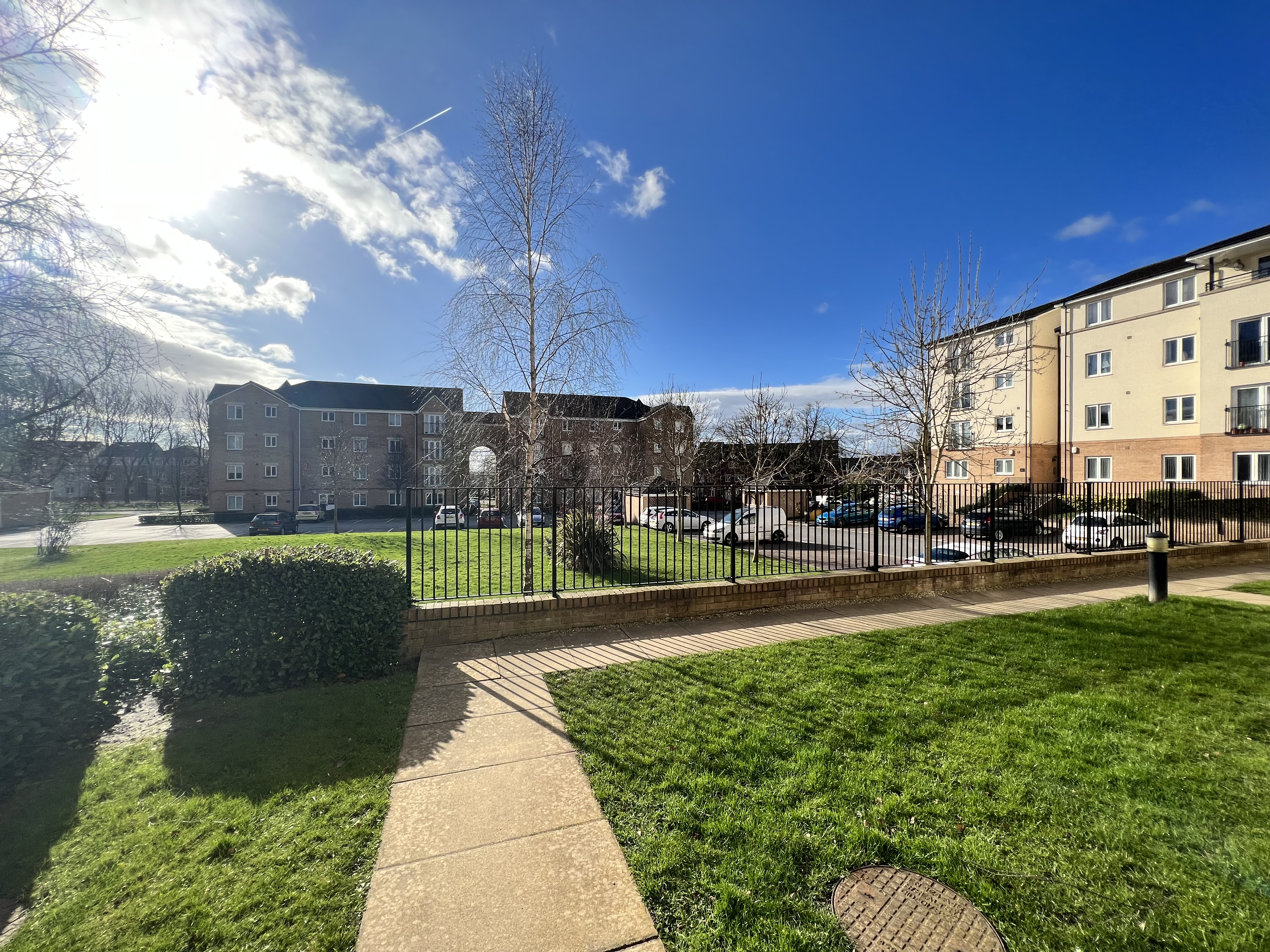 2 bedroom apartment for sale in Ash Court, Leeds, LS14 6GH