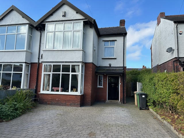 3 bedroom semi-detached house for sale in New Hall Lane, Bolton, BL1 5LW