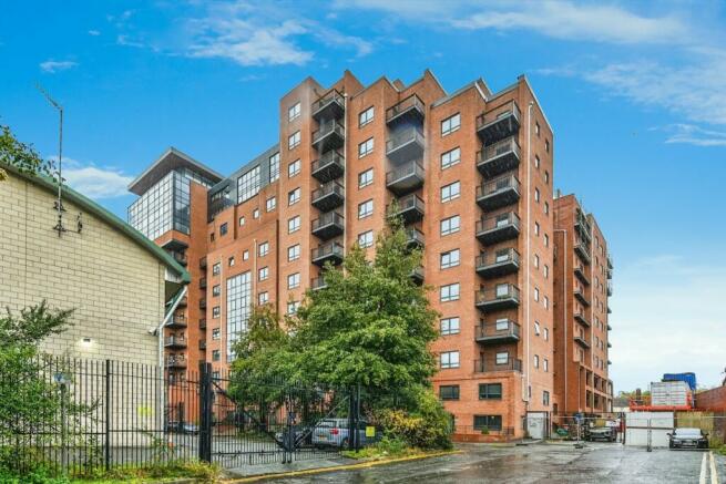 2 bedroom apartment for sale in 49 Hurst Street, Liverpool, L1 8AL