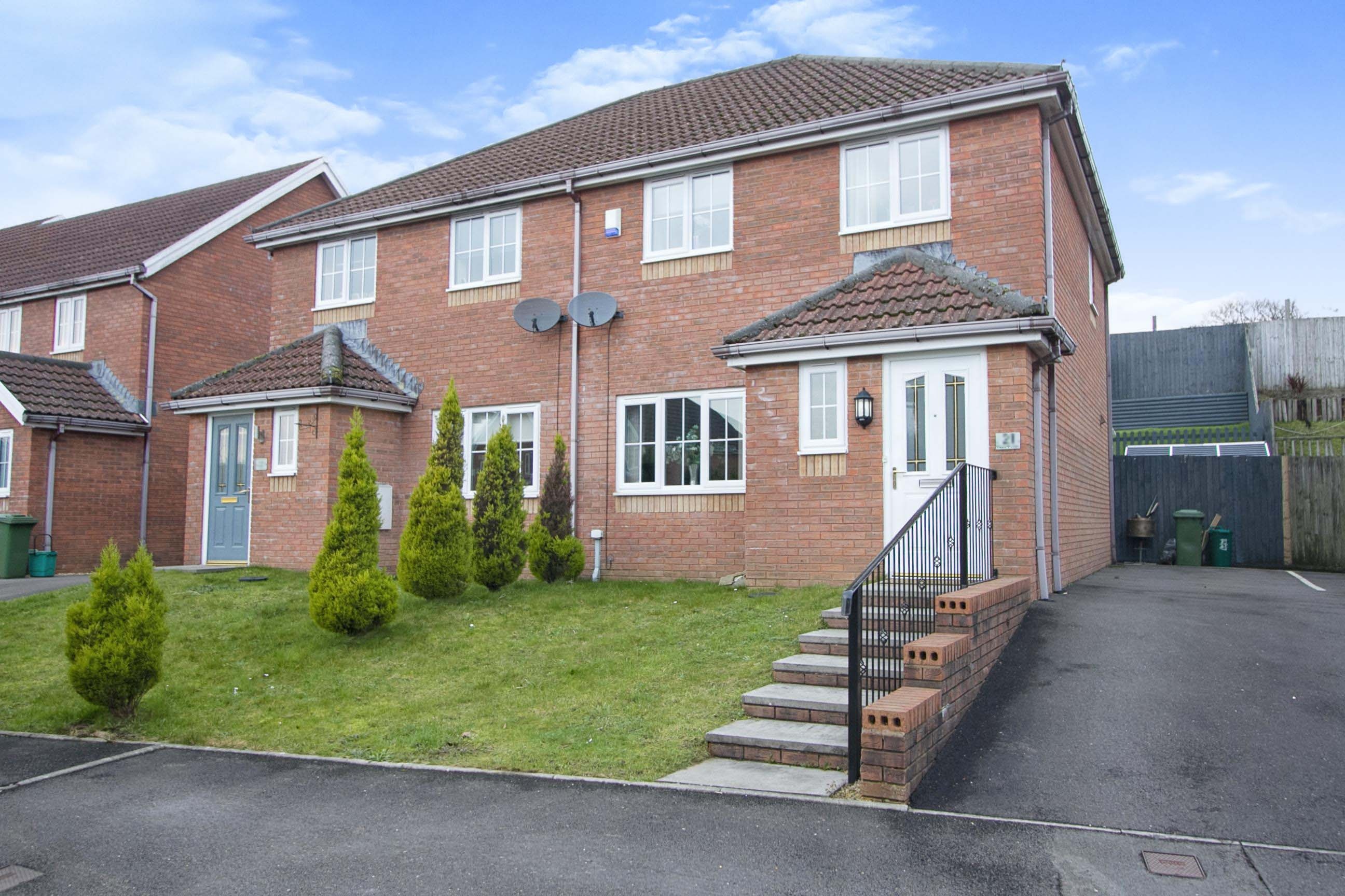 3 bedroom semi-detached house for sale in Nant-y-fron, Porth, CF39 8HZ