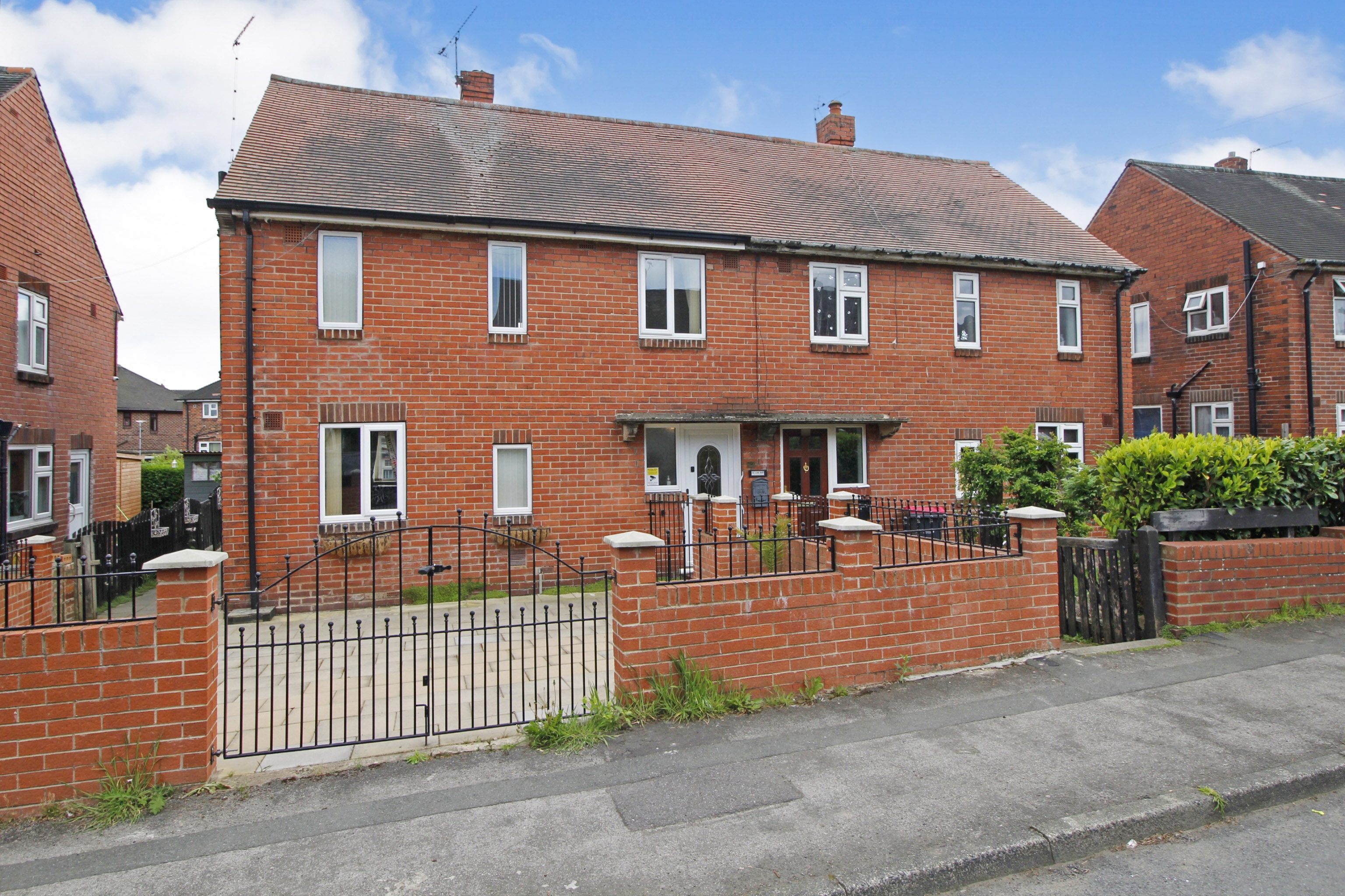 3 bedroom semi-detached house for sale in Tennyson Rise, Rotherham, S63 6PL