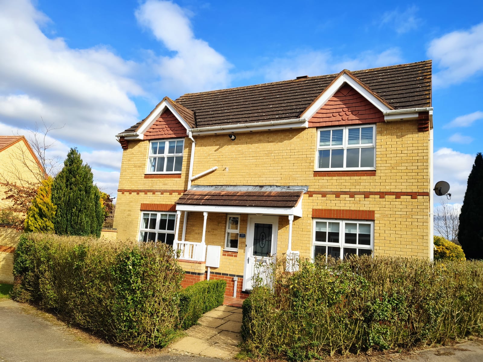 4 bedroom detached house for sale in Courtman Road, Stanwick, NN9 6TG