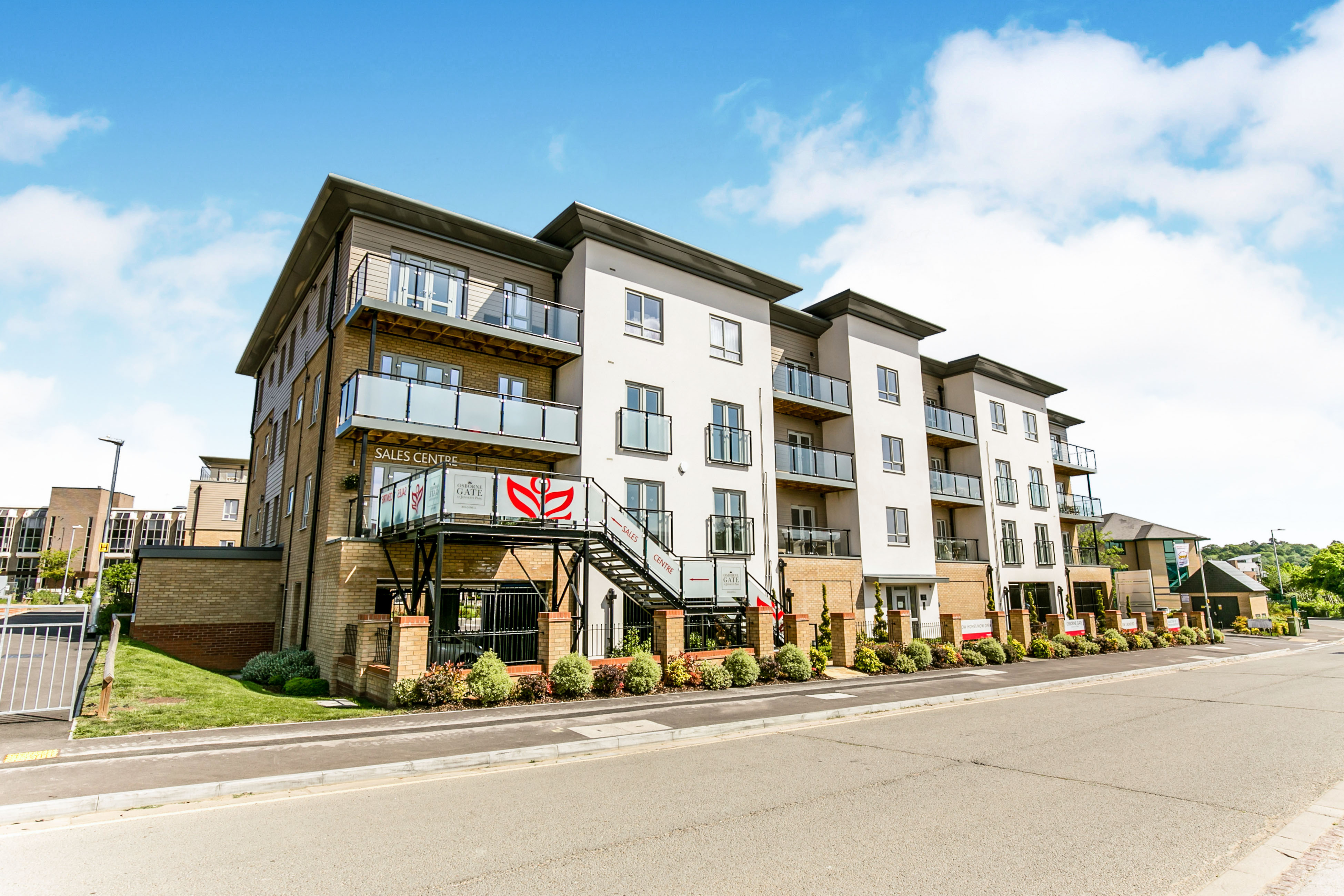 1 bedroom apartment for sale in Fleming Place, Bracknell, RG12 2GL