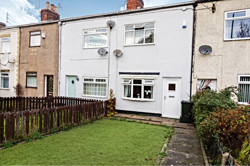 2 bedroom terraced house for sale in South Lackenby, Eston, TS6 8DL