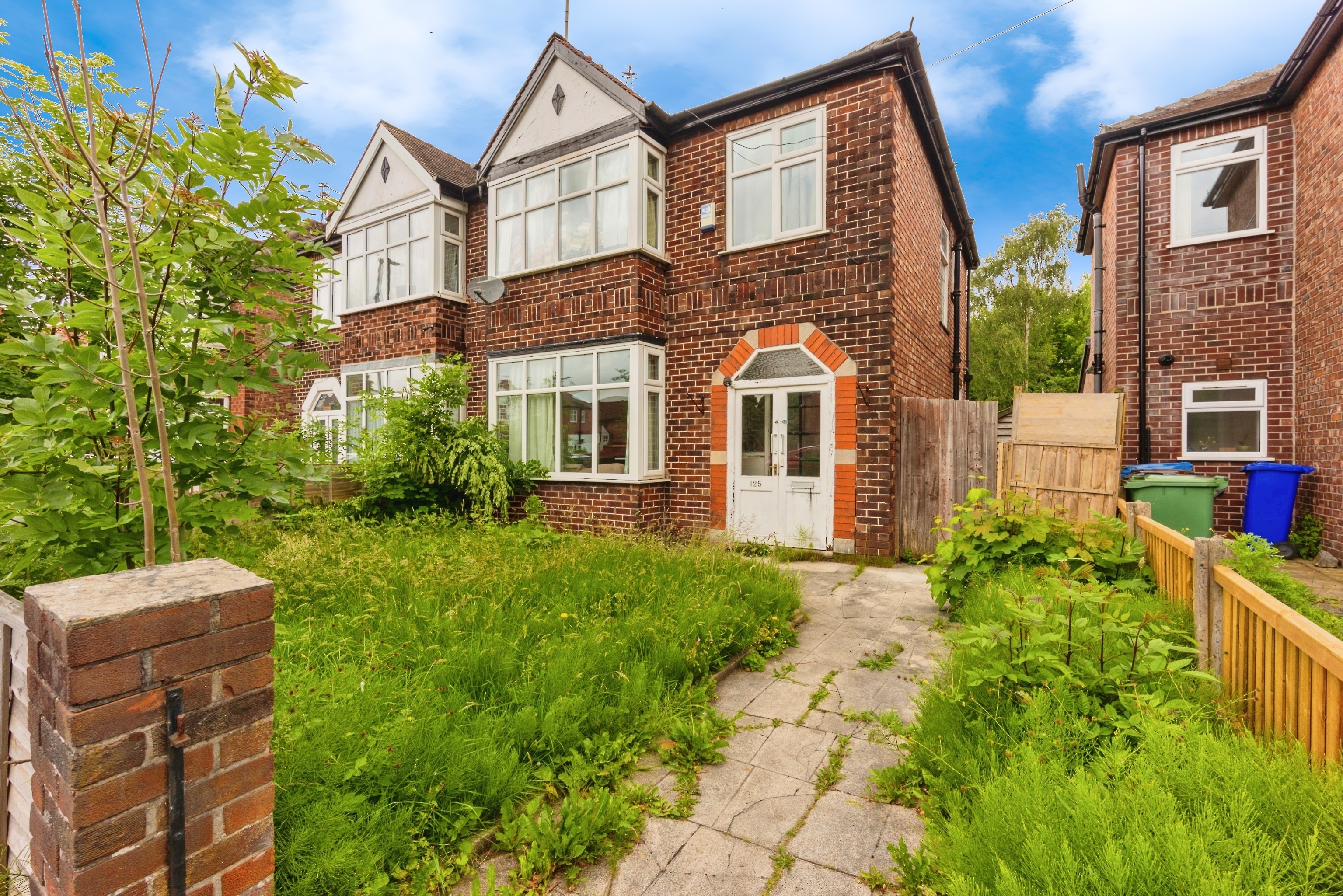 3 bedroom semi-detached house for sale in Fog Lane, Manchester, M20 6ED