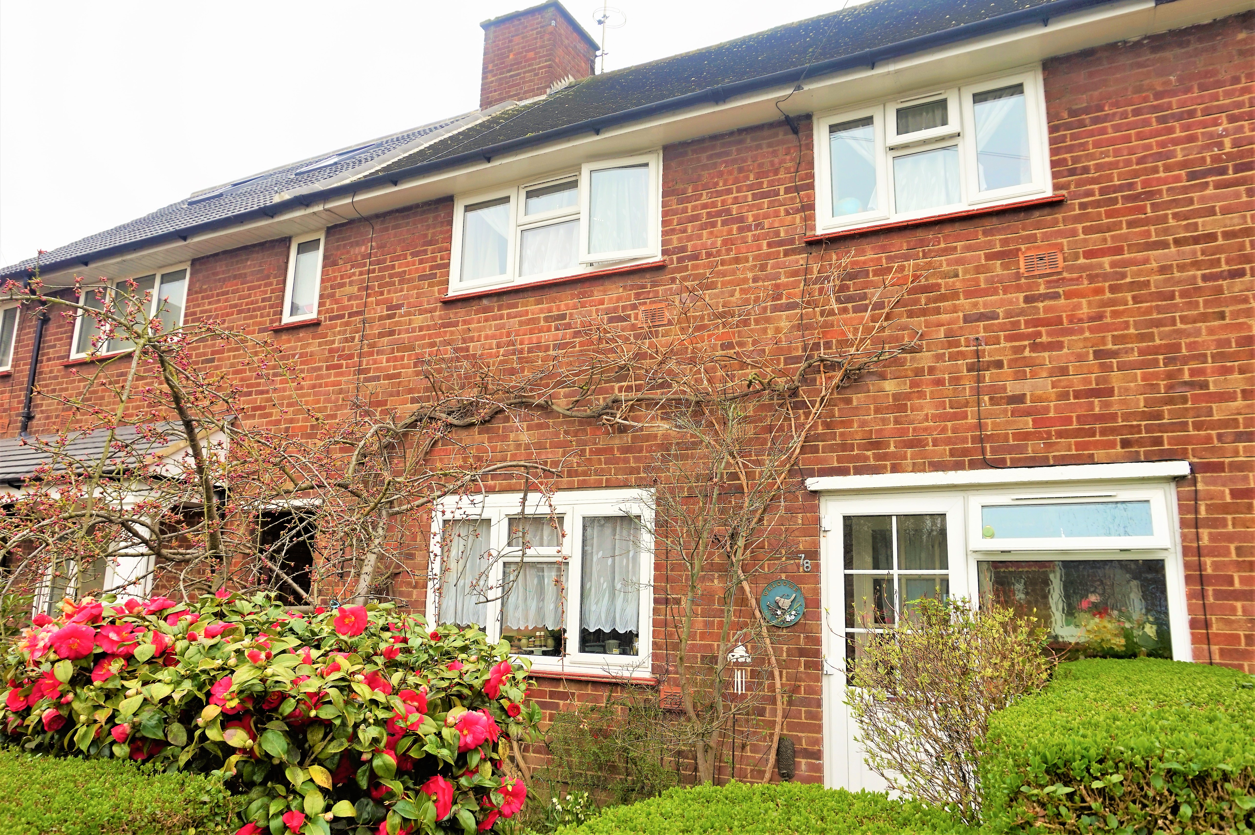 3 bedroom terraced house for sale in Carlton Avenue, Feltham, TW14 0EH