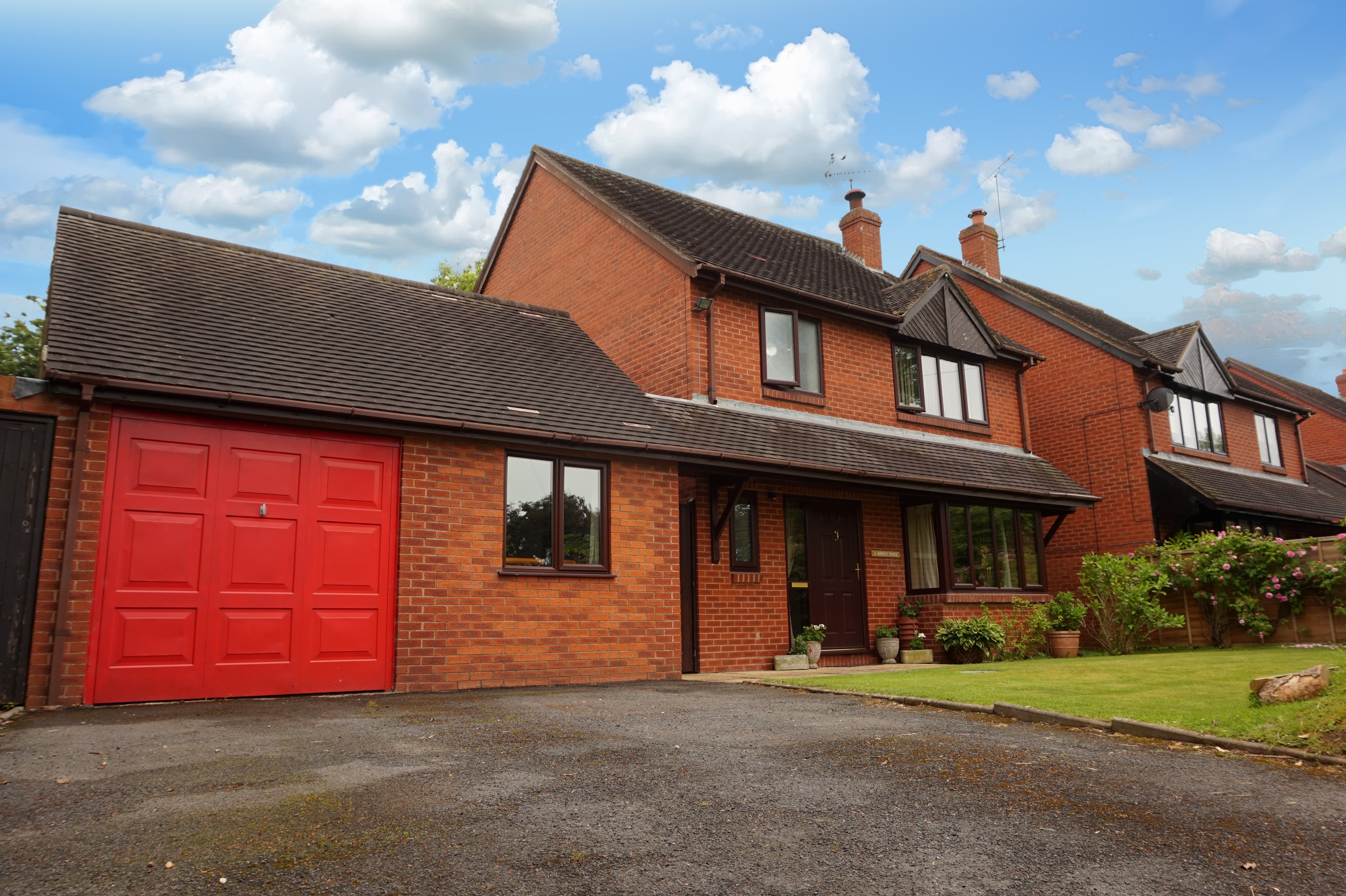 4 bedroom detached house for sale in Ashley Walk, Orleton, Ludlow, SY8 4HD