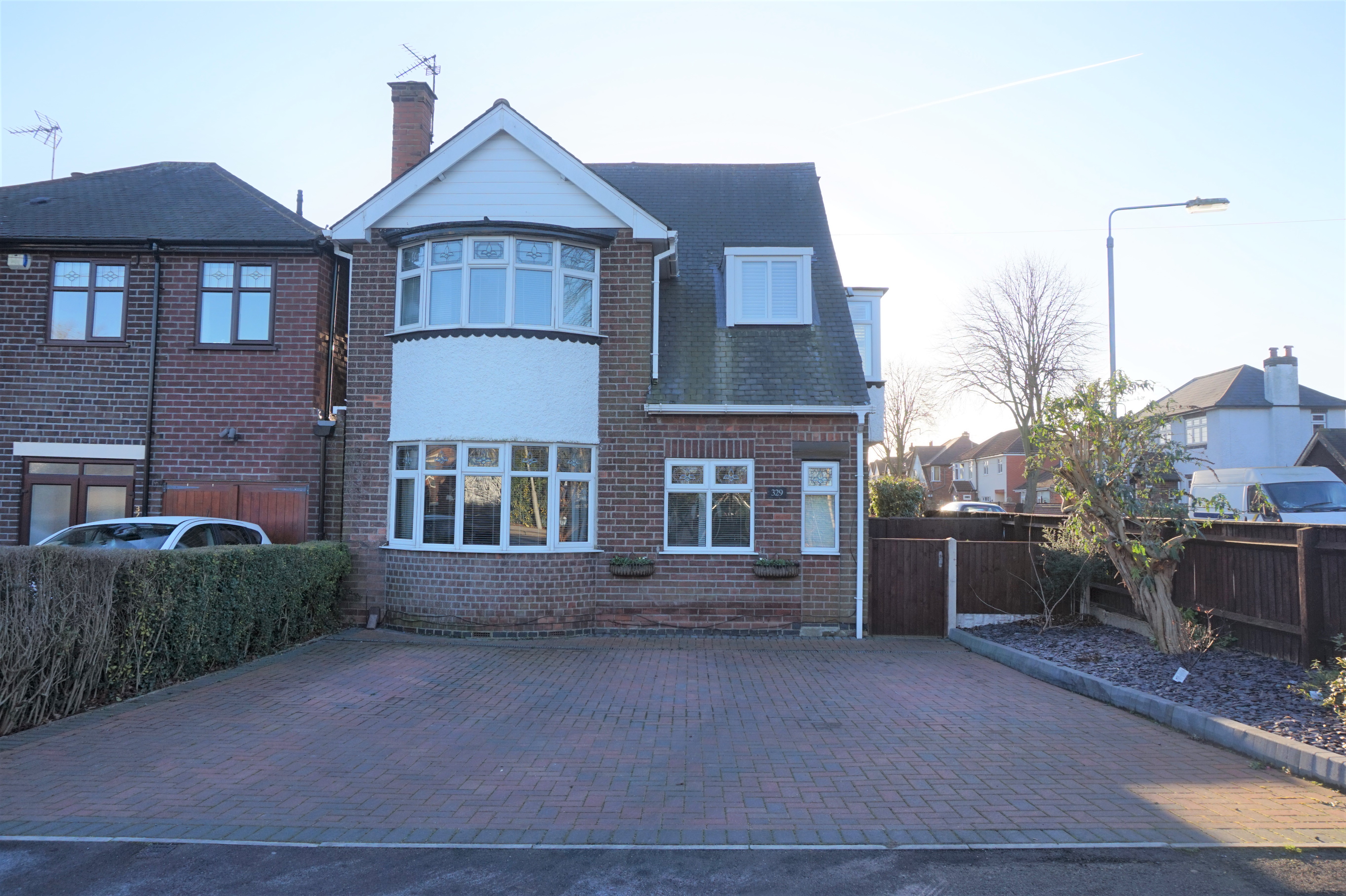 4 bedroom detached house for sale in Westdale Lane, Nottingham, NG3 6EW