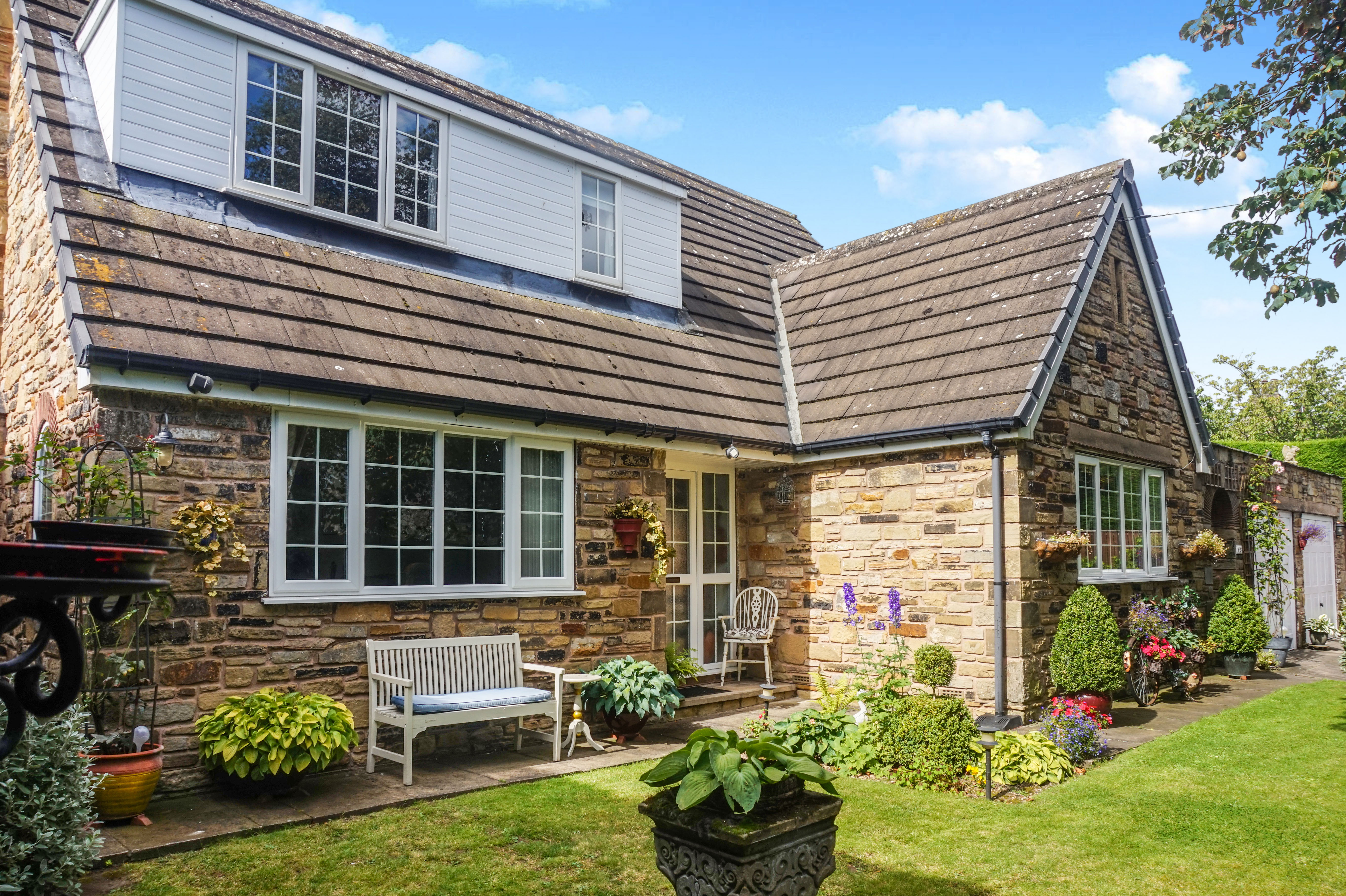 3 bedroom detached house for sale in Main Street, Ledston, Castleford ...
