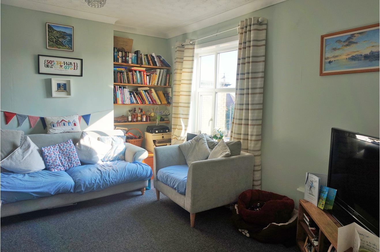2 bedroom flat for sale in Ashley Road, Poole, BH14 9DL