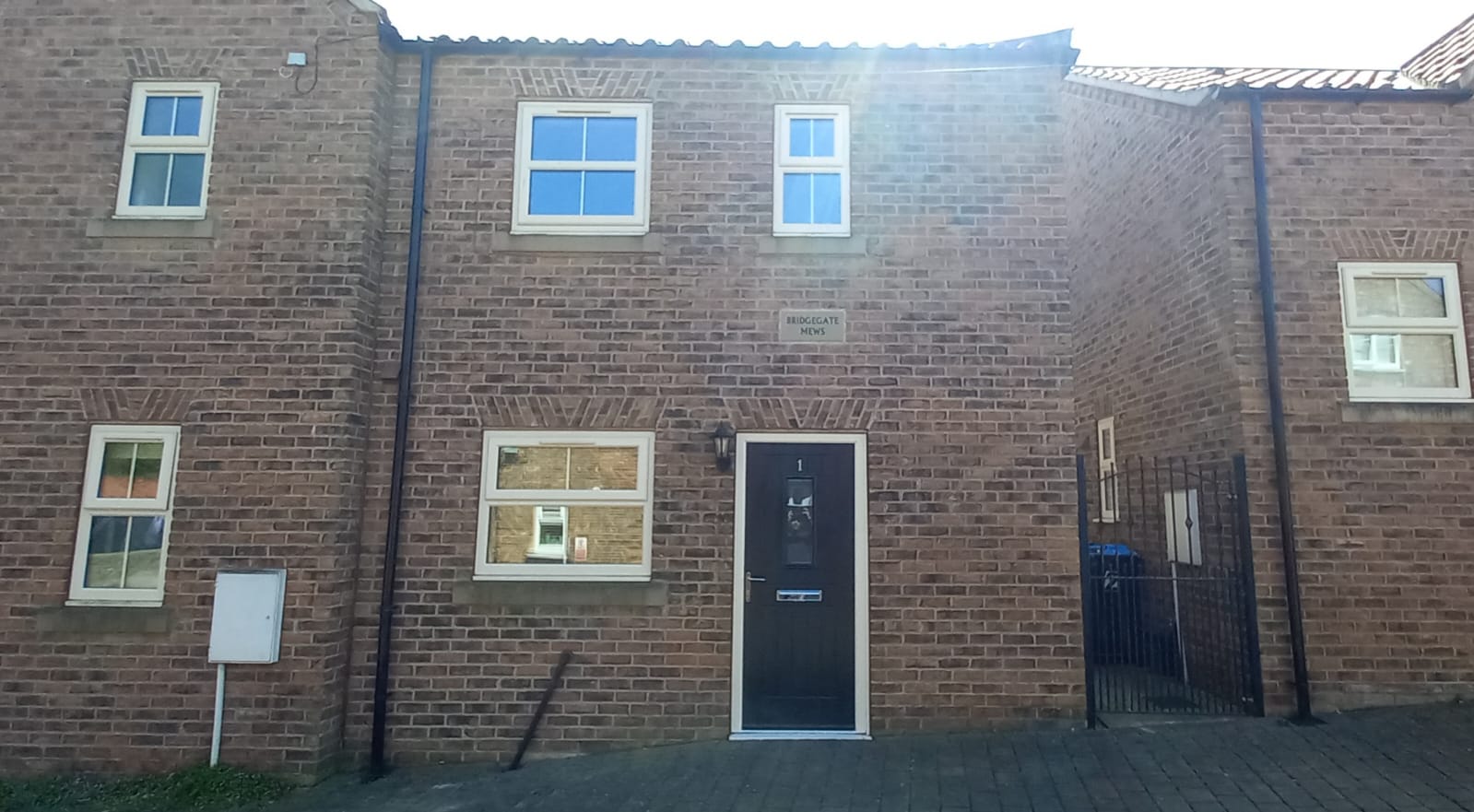 2 bedroom semi-detached house for sale in Emgate, Bedale, DL8 1FA