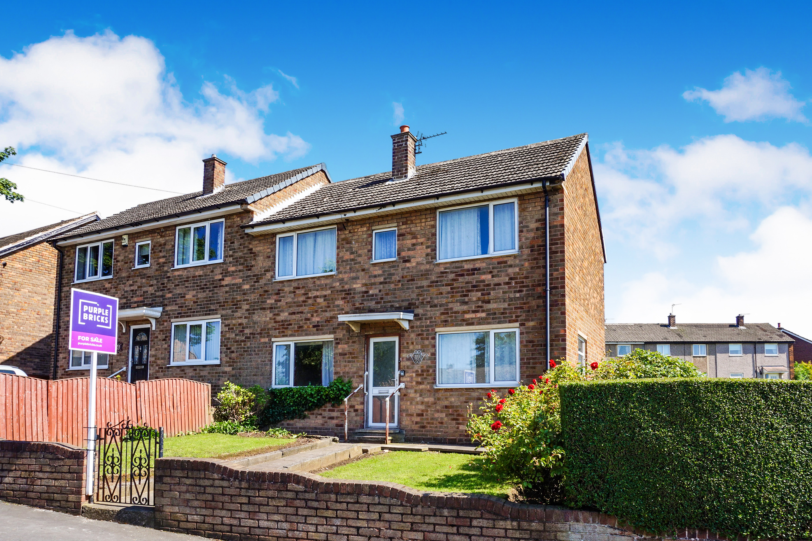 3 bedroom semi-detached house for sale in Simpsons Lane, Knottingley ...