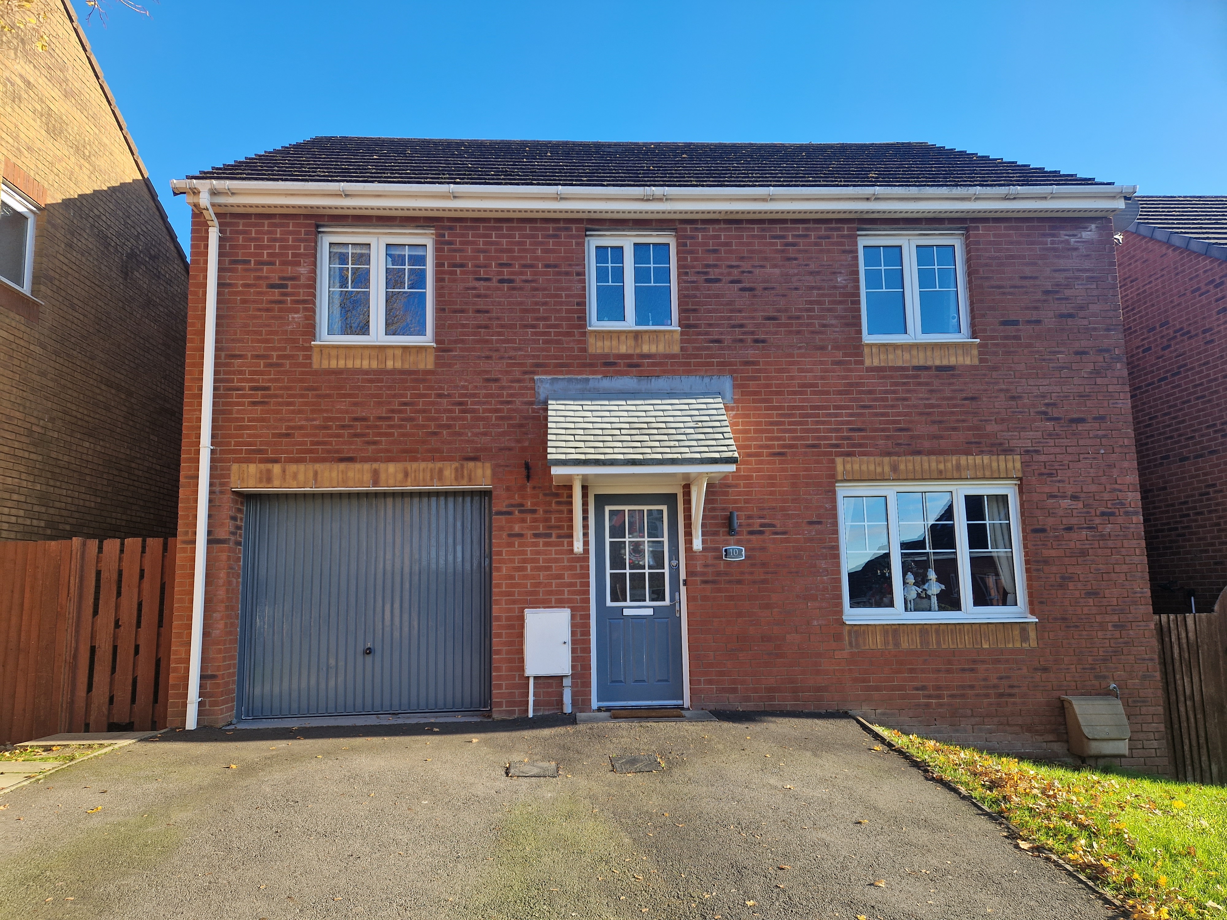 4 bedroom detached house for sale in Edith Mills Close, Neath, SA11 2JL