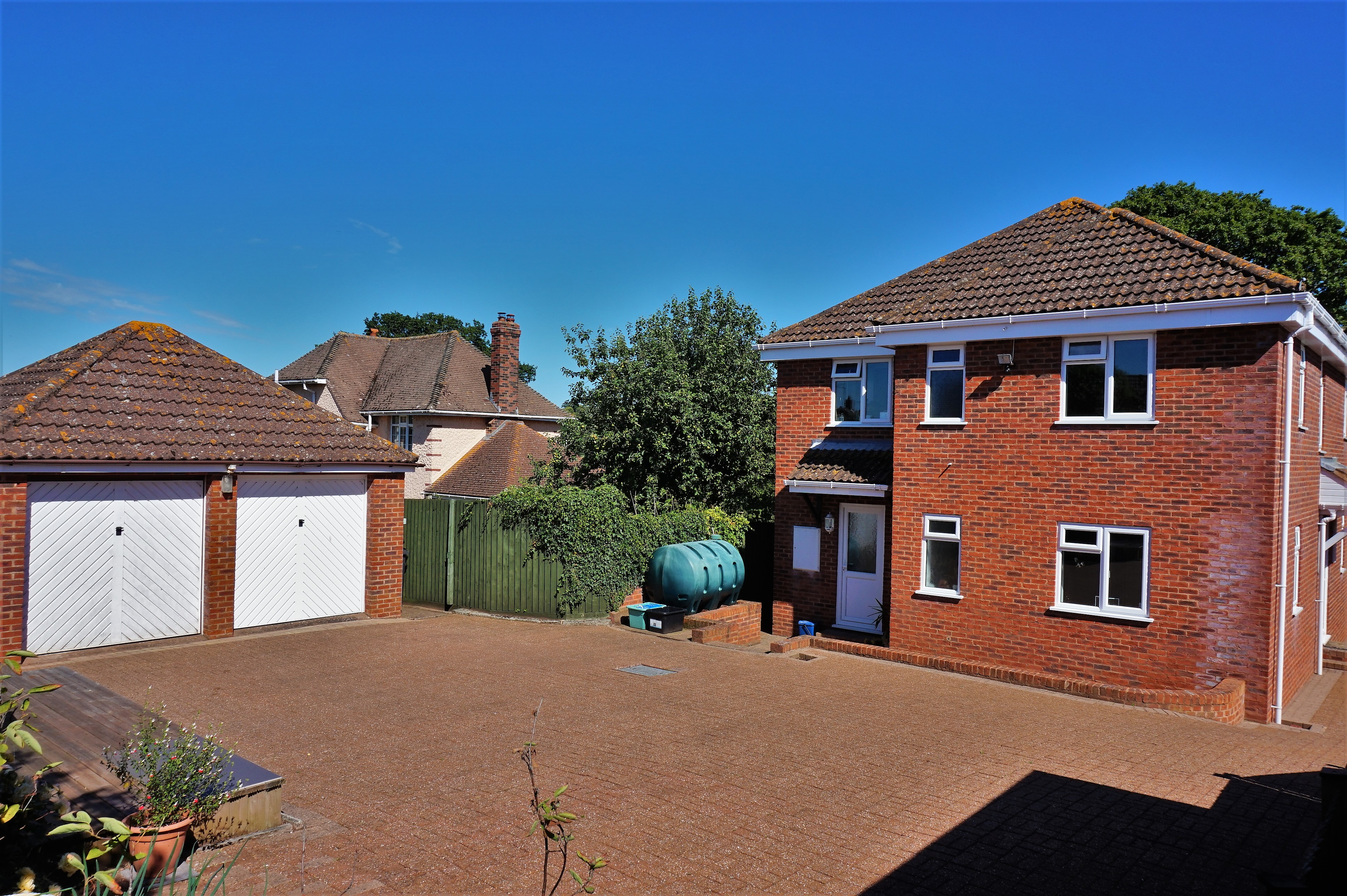 4 bedroom detached house for sale in Shillingford St. George, Exeter ...