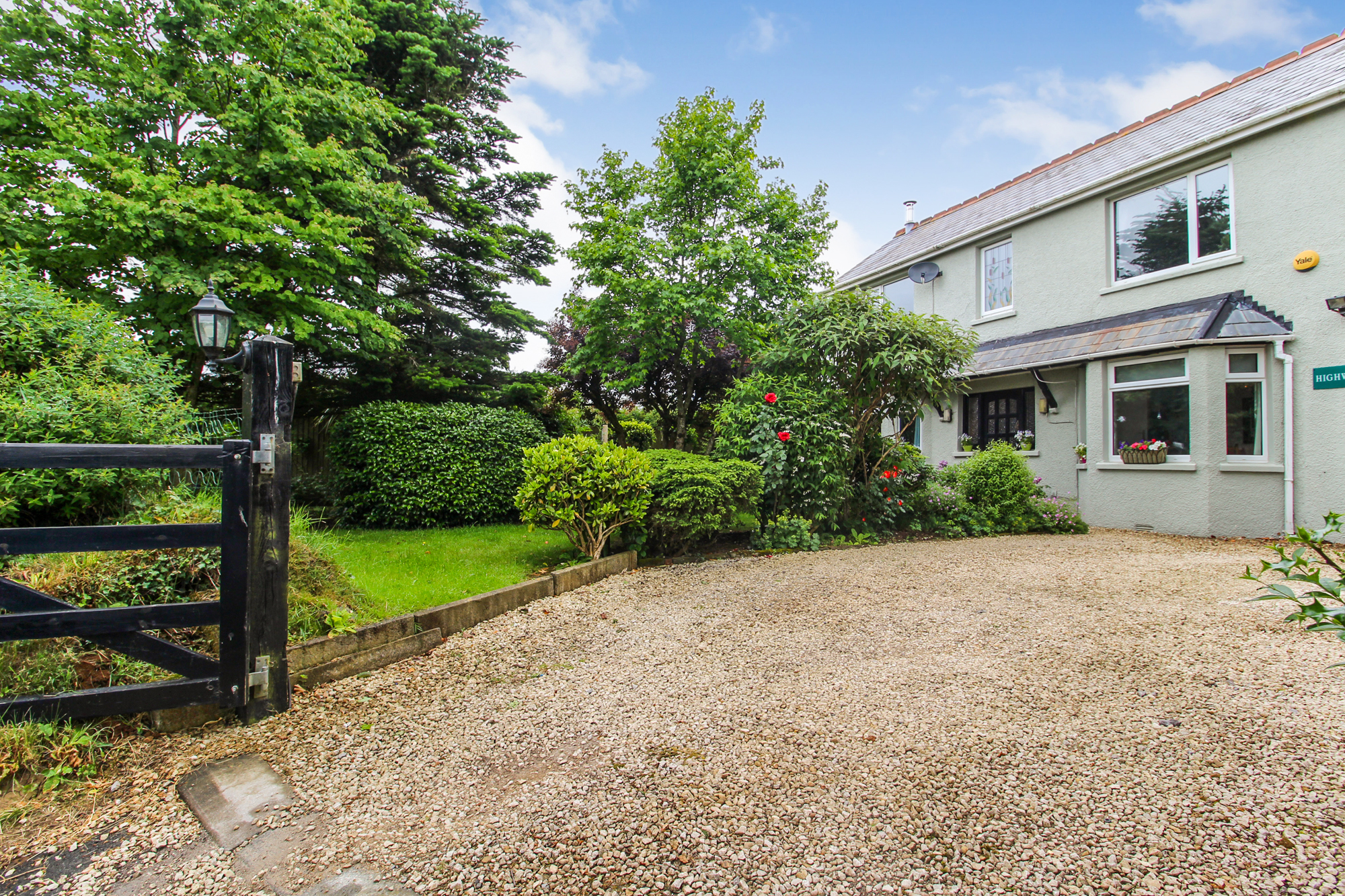 4 bedroom detached house for sale in Bonvilston, Cardiff, CF5 6TQ