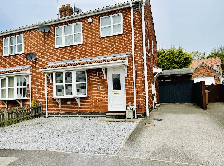 3 bedroom semi-detached house for sale in Ferry View, Thorngumbald ...