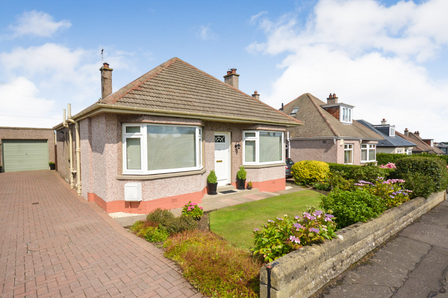 3 bedroom bungalow for sale in Leadervale Road, Edinburgh, EH16 6PA